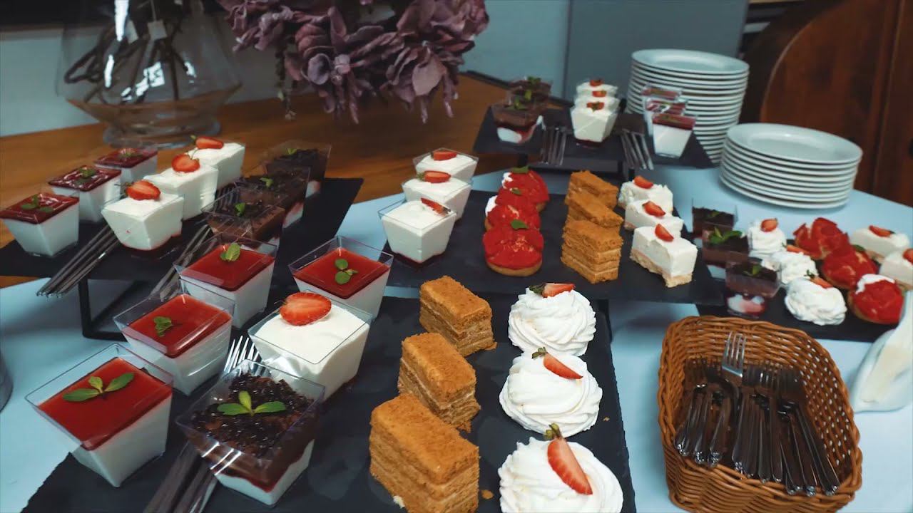 Фуршет на открытие магазина.  PINEWOOD catering