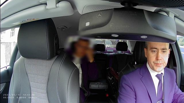 Хамский водитель отказал пассажиру Яндекс такси в поездке