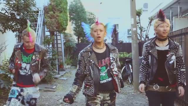 The punk band "AYA" (АЯ) - "Ins sieben drift"