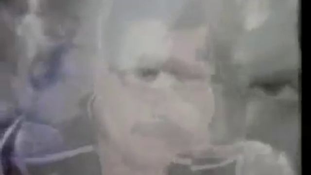 Freddie Mercury - Living on my own [Lyrics]