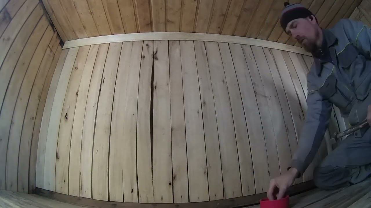 Ремонт в бане своими руками (зачищаем старую вагонку) день 8