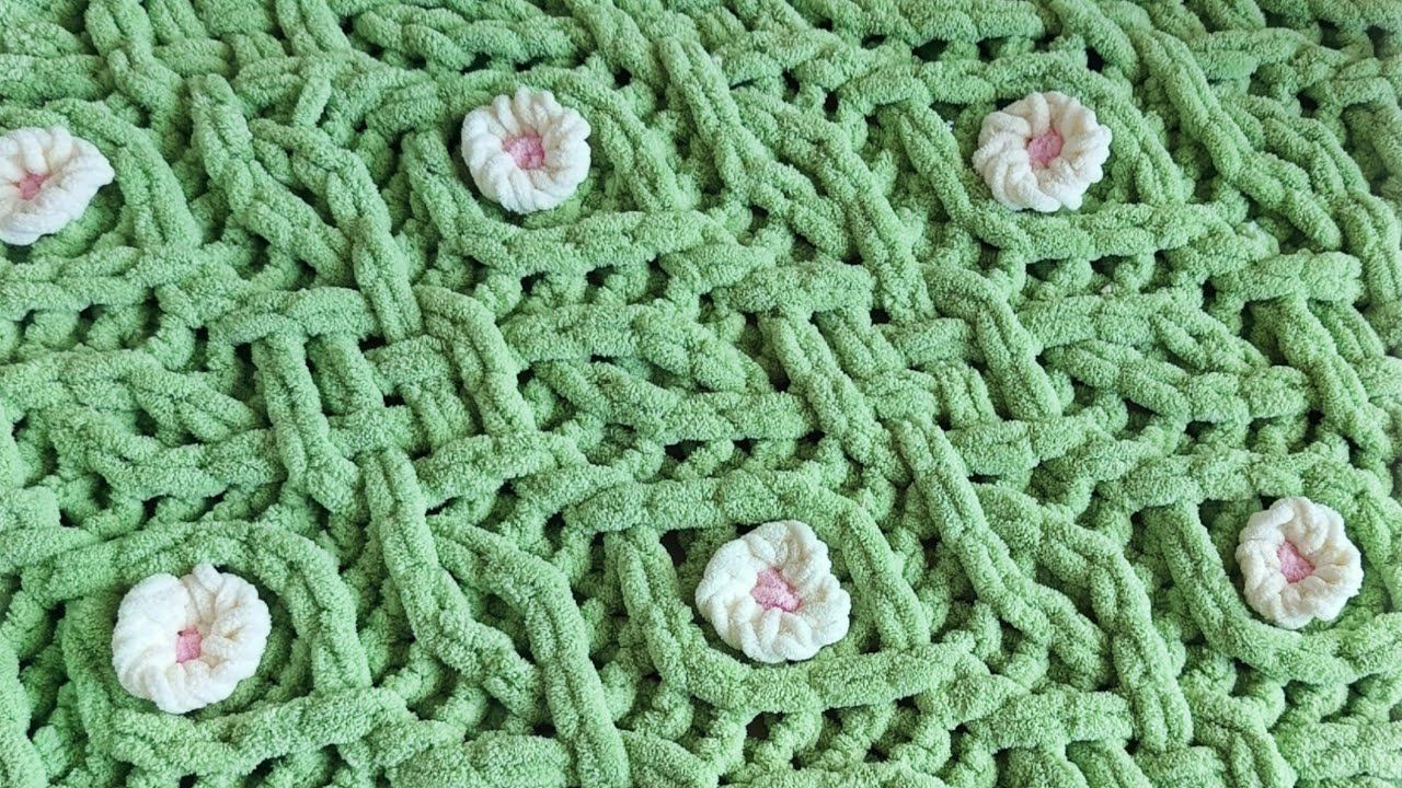 Украшаем плед из Ализе Пуффи