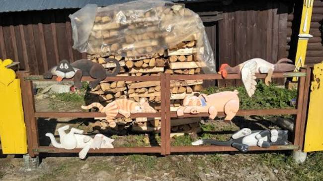 Необычные ворота своими руками.