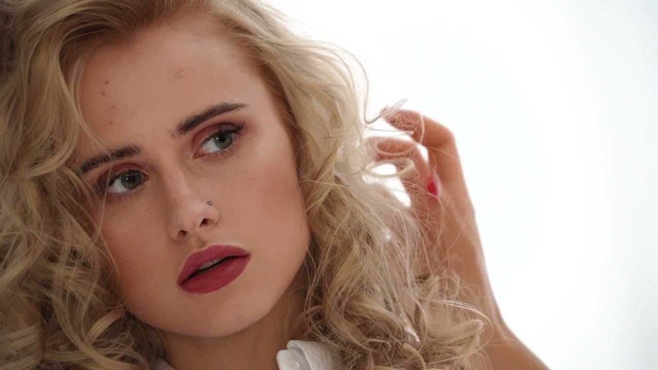 Коллекция People, модель Даша