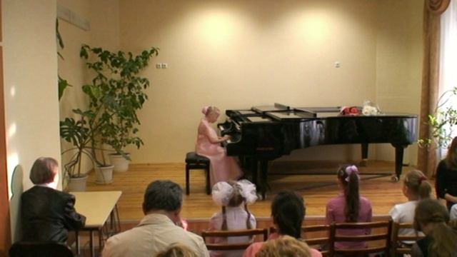 2007 март А. Гедике Танец