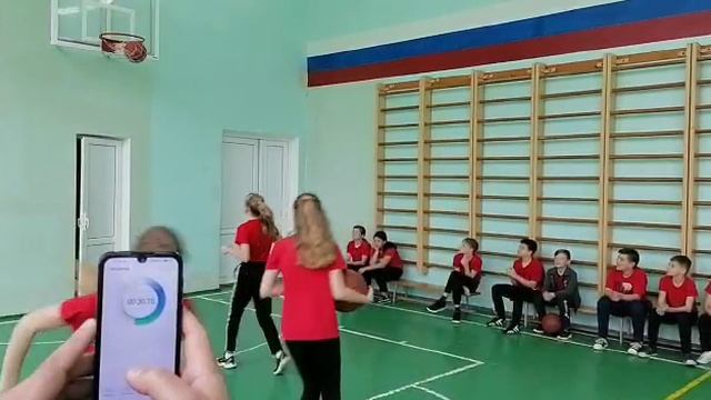 Президентские игры 5-6 класс баскетбол девочки.mp4