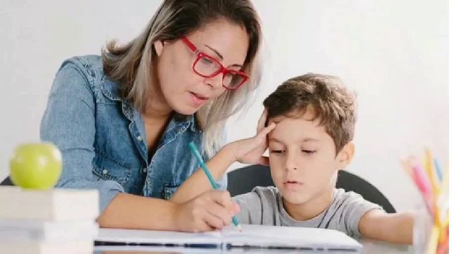 Резкий рост спроса на репетиторов - диагноз школе