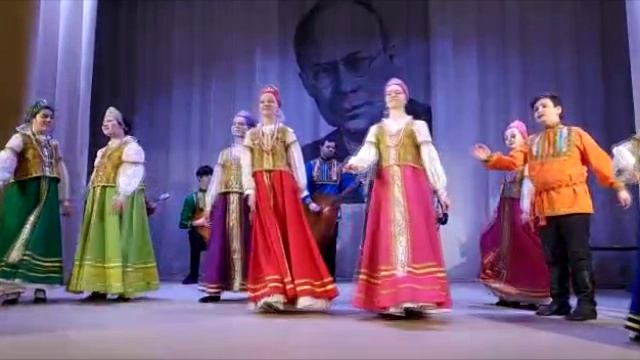 Частушки "Солома", Ансамбль нар. песни "Маков цвет", Ансамбль РНИ "Звонкие узоры"