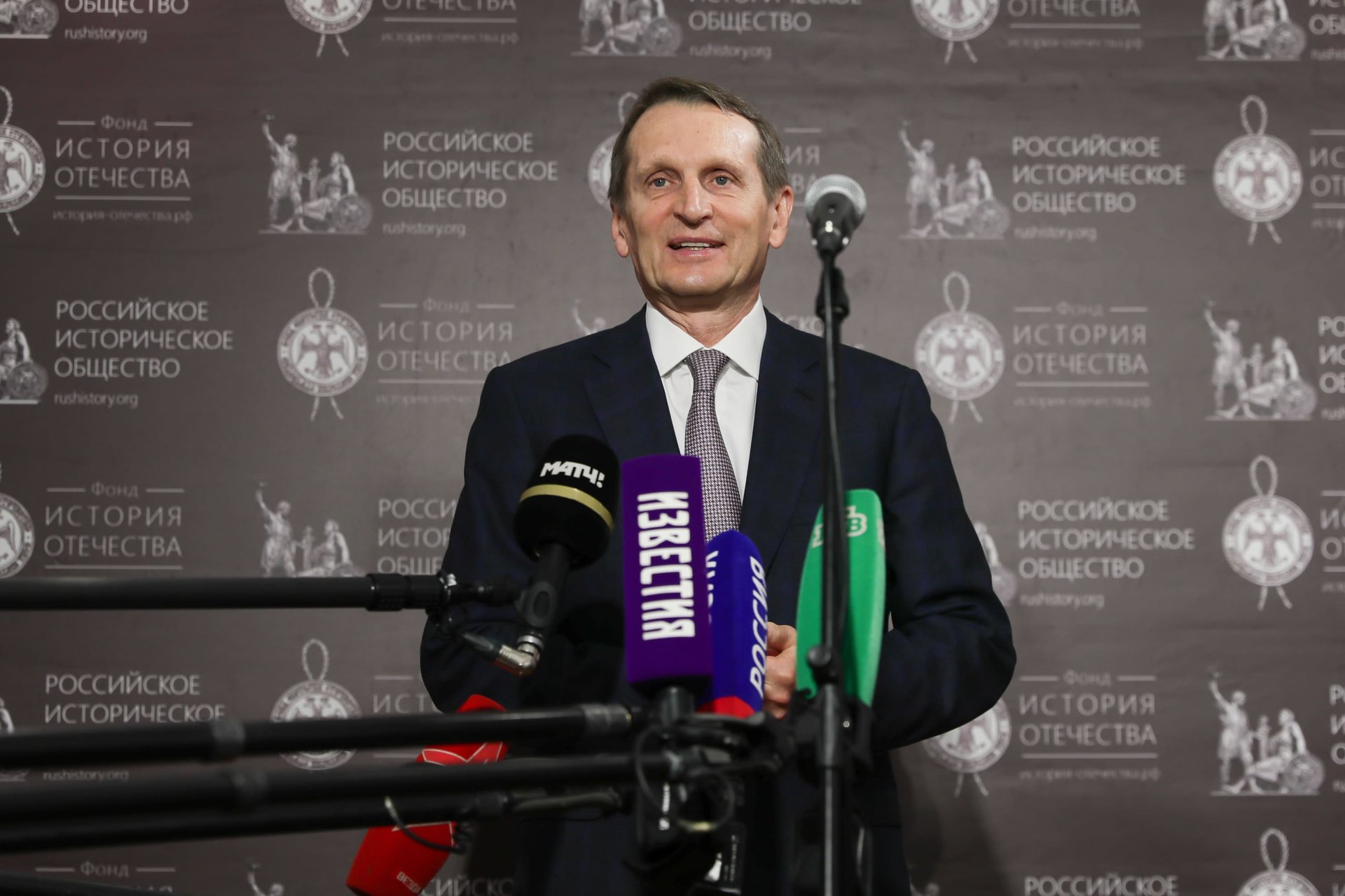 Круглый стол об истории отечественного футбола / Репортаж