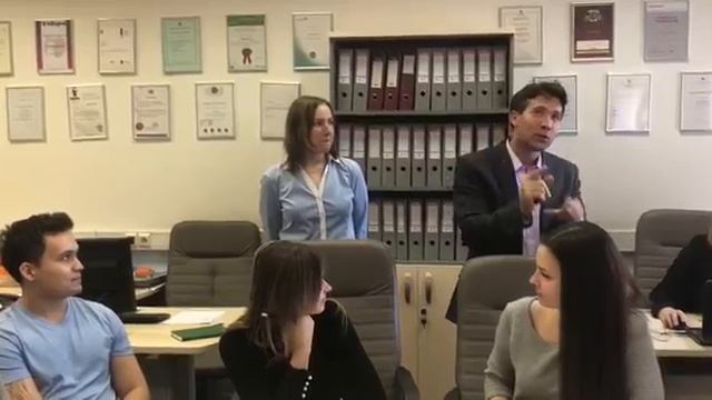 Как получить работу врача в США