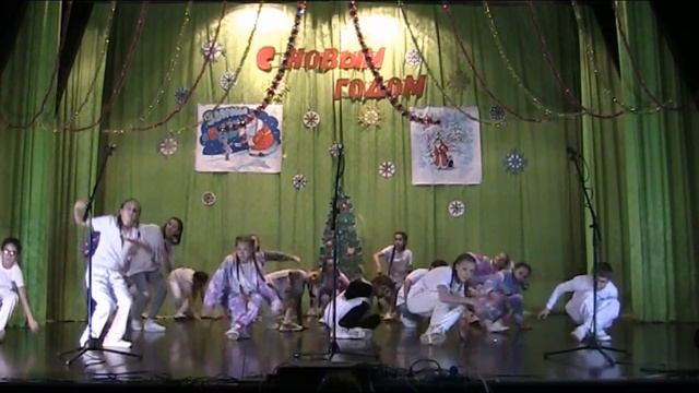 Другие танцы Новый год 2022.
