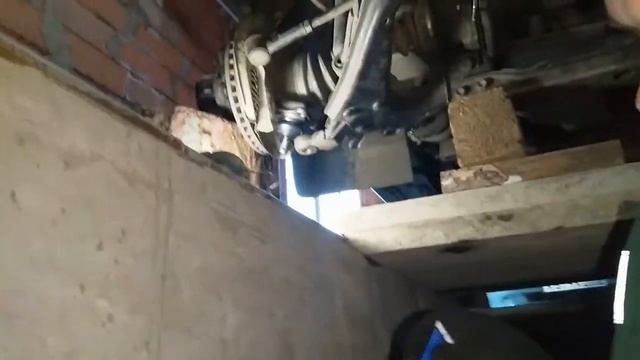 Замена шаровых опор TOYOTA TOWN ACE CR-31.