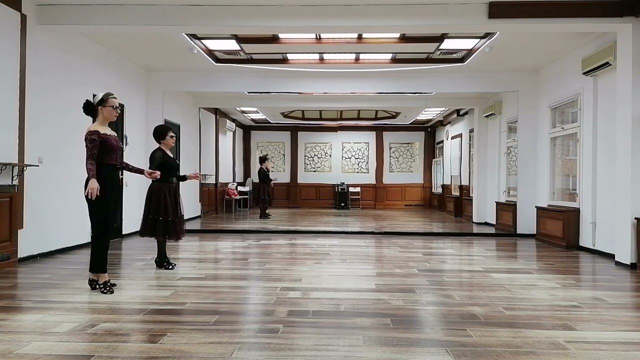 Вальс по третьей позиции. (Карагезова И.В. + Калараш Л.С.). Танцуем правильно