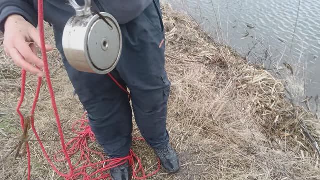 ОТец забросил поисковый магнит. Полная версия