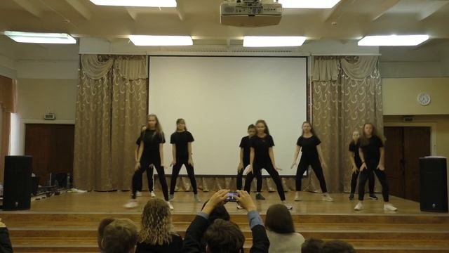 Движение 2019. Выступление 7Б