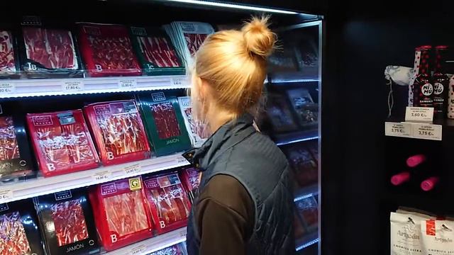 Магазин Хамона. Барселона.