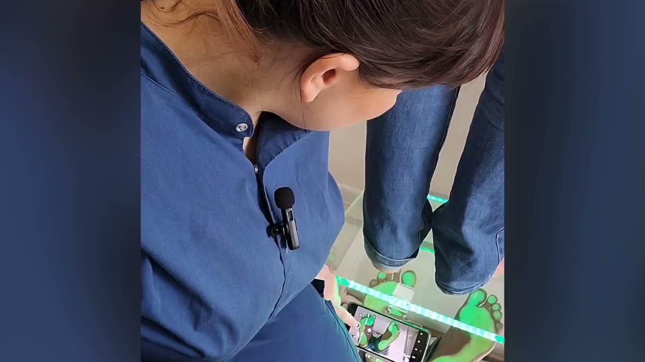 Видеоотзыв о подоскопе с зелёной подсветкой и крепежом для смартфона от Арины из СПб