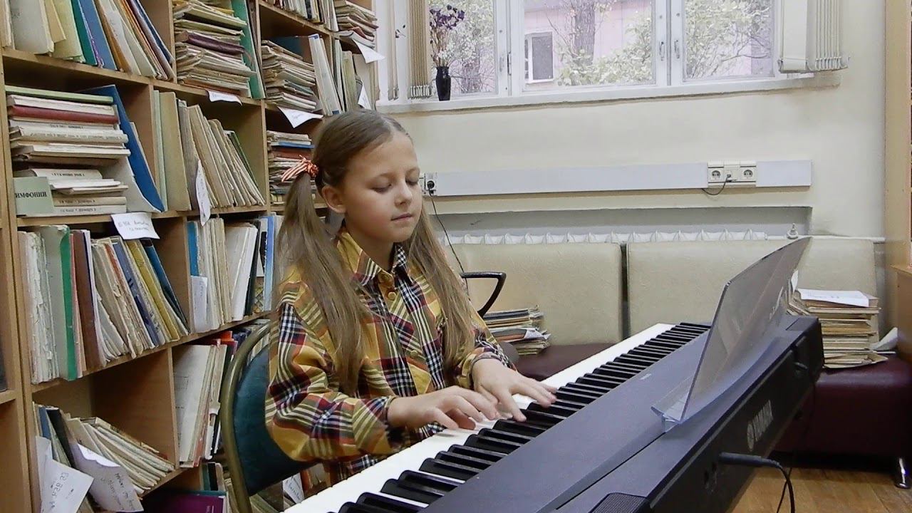 детская пьеса Дождик С.Майкапар. Исп. Милана Агрова 9 лет