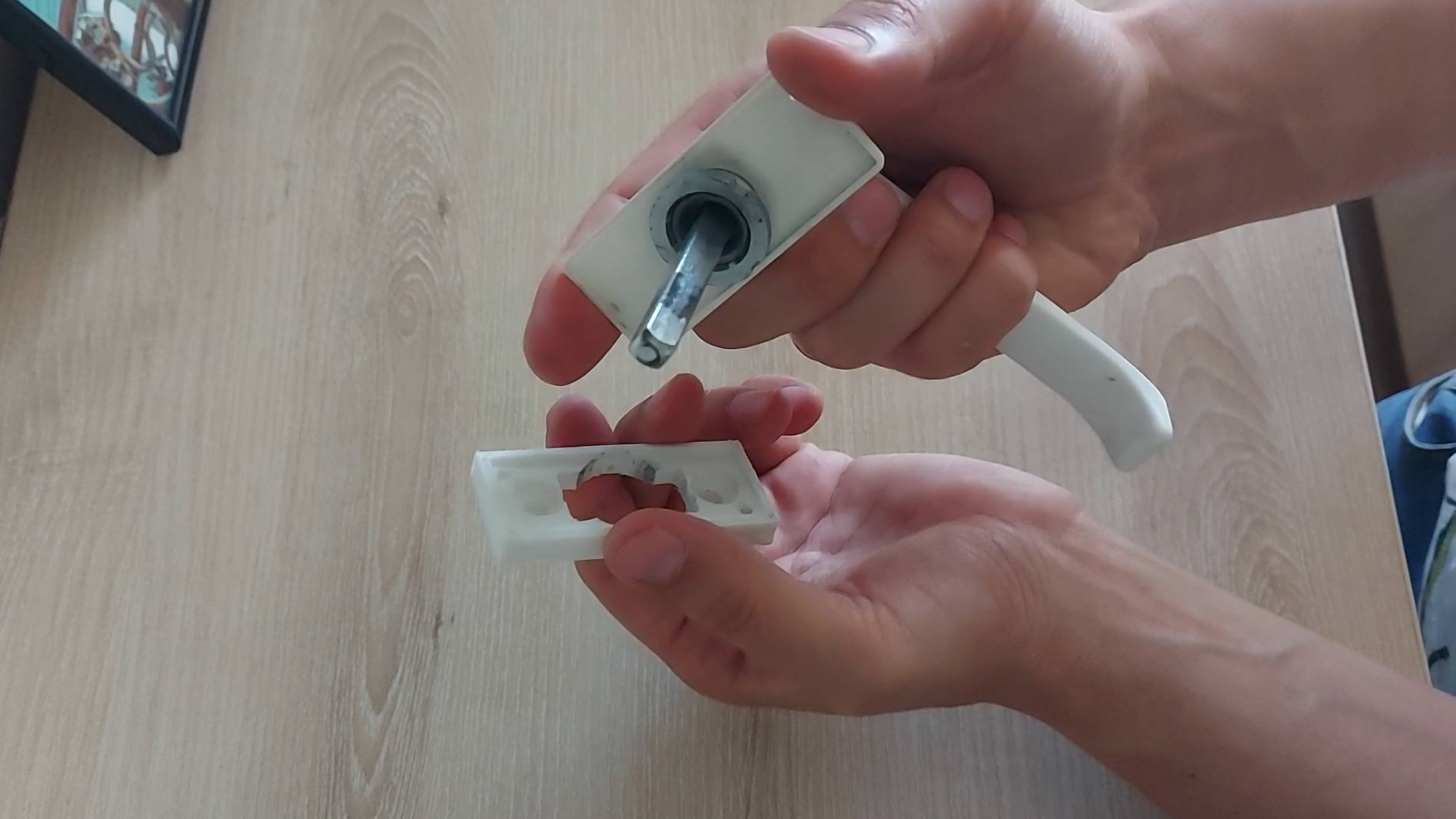 Ремонт пластикового окна при помощи 3д принтера.