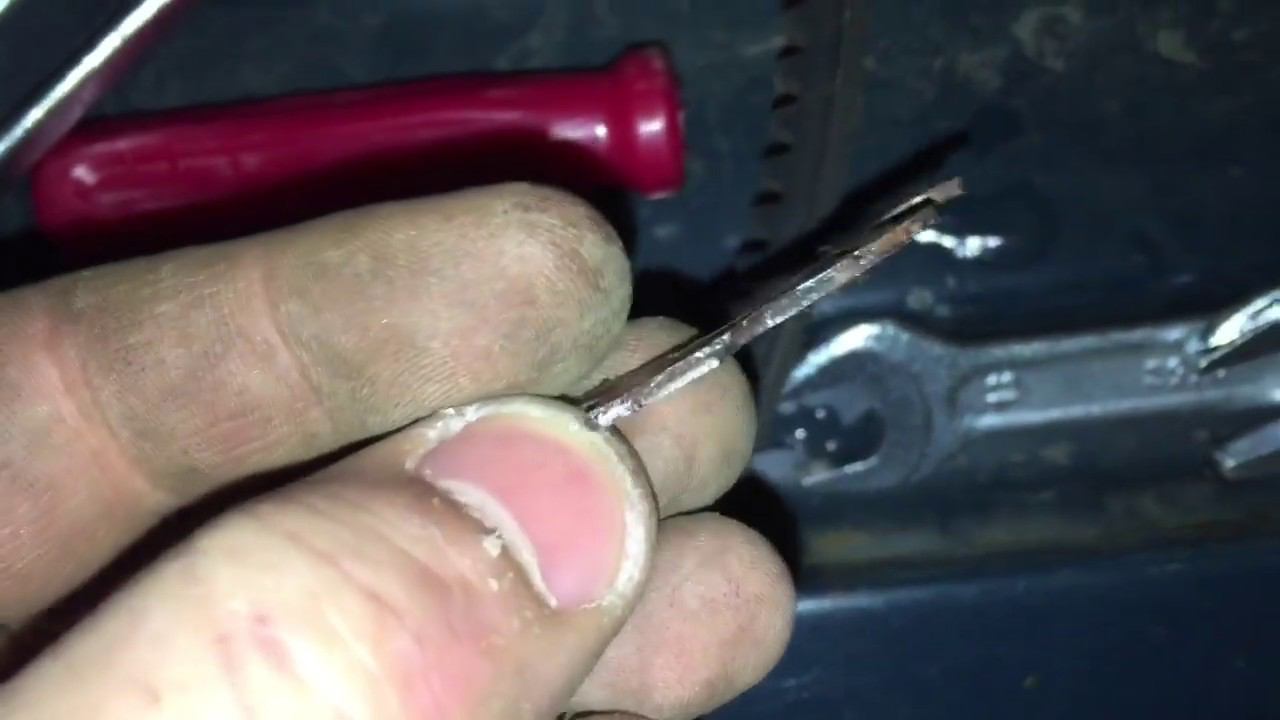 Боевая классика (вас2105) умерла на трассе, чиним