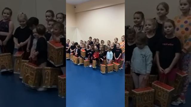 Поздравление деток спортивной школы г. Донецка