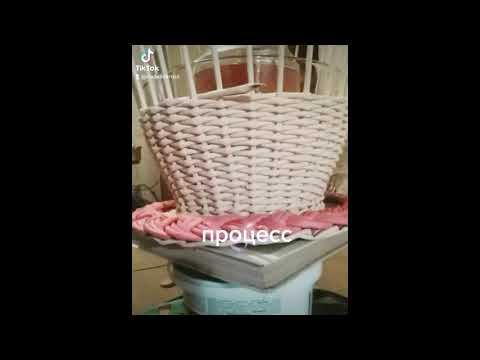 Процесс плетения конфетницы