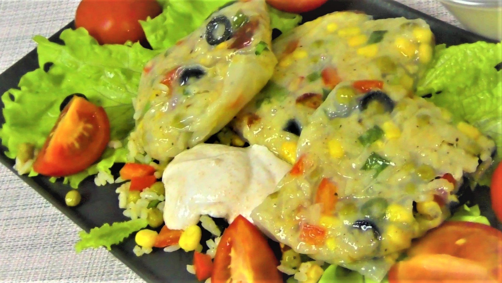 Рисовая импровизация с икрой минтая!)).mp4