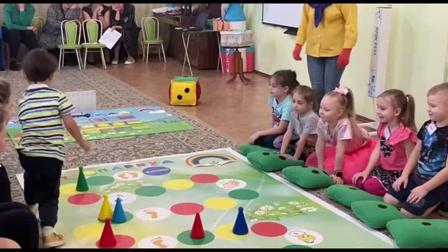 Занятие с игровым пособием "Тропариум" в детском саду