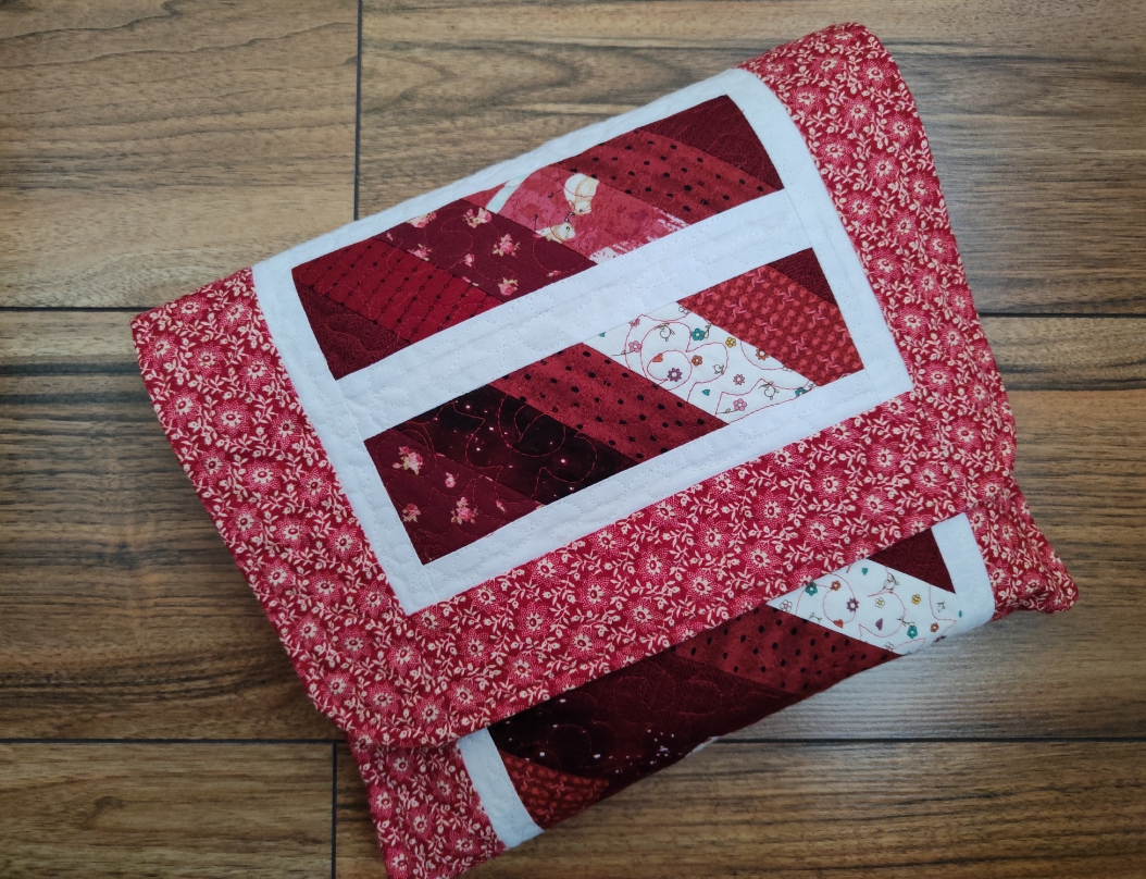 Из остатков тканей собираю лоскутные блоки. 2 способа в копилку начинающим. #лоскутноешитье.mp4