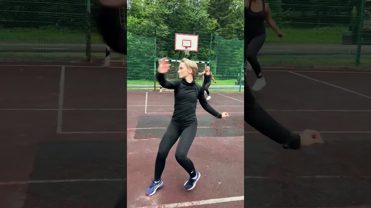Тренировка AEROBIC OUTDOOR с Ольгой Мягковой