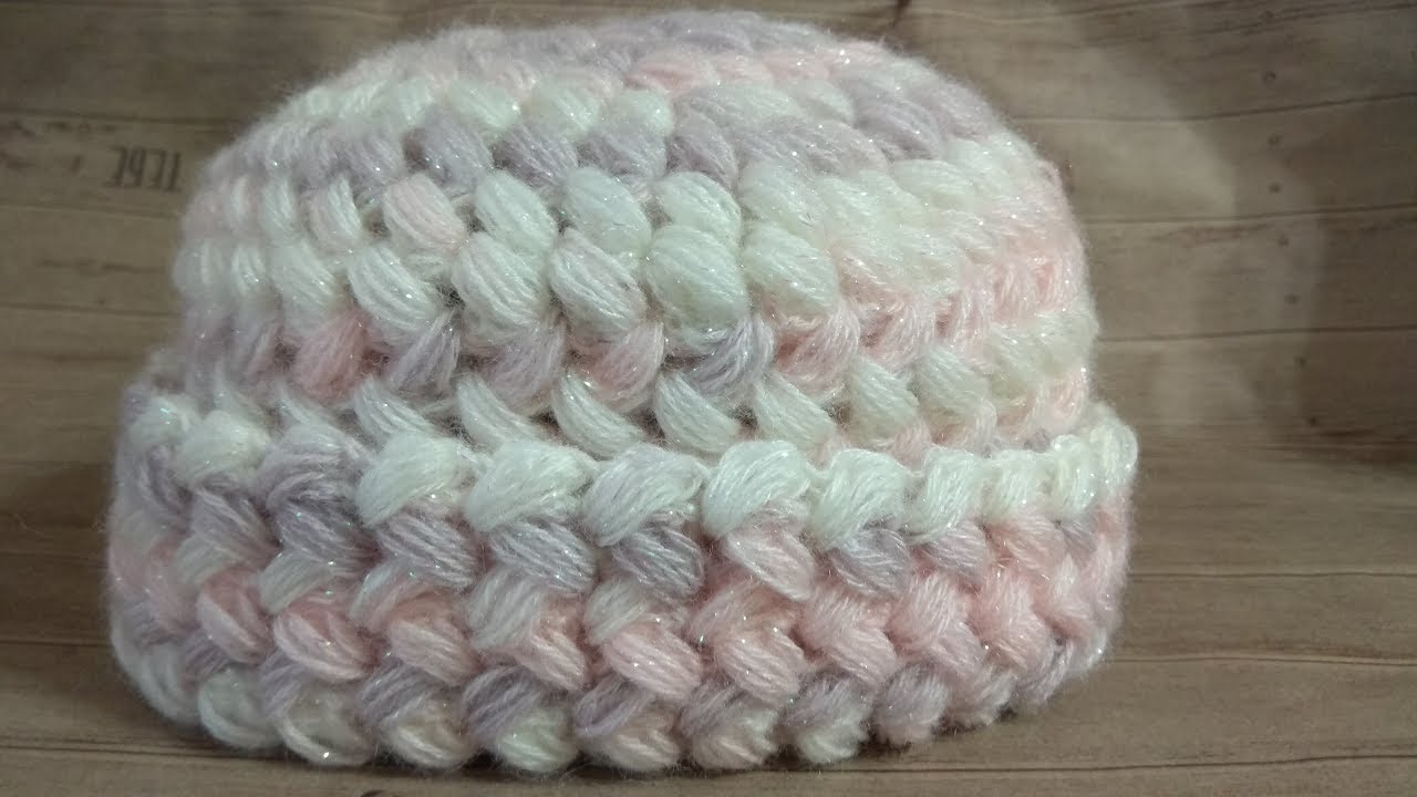 Шапка из пышных столбиков крючком.2 часть.
