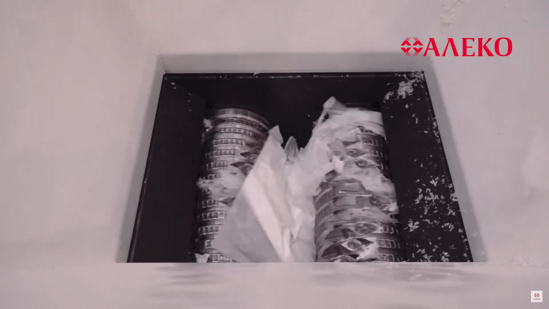 Шредер двухроторный для измельчения пленки ПНД Raptor Pro