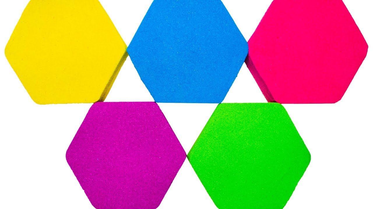 Ромбики из Кинетического Песка с игрушками Три Кота Пороро Маша и Медведь Учим Цвета