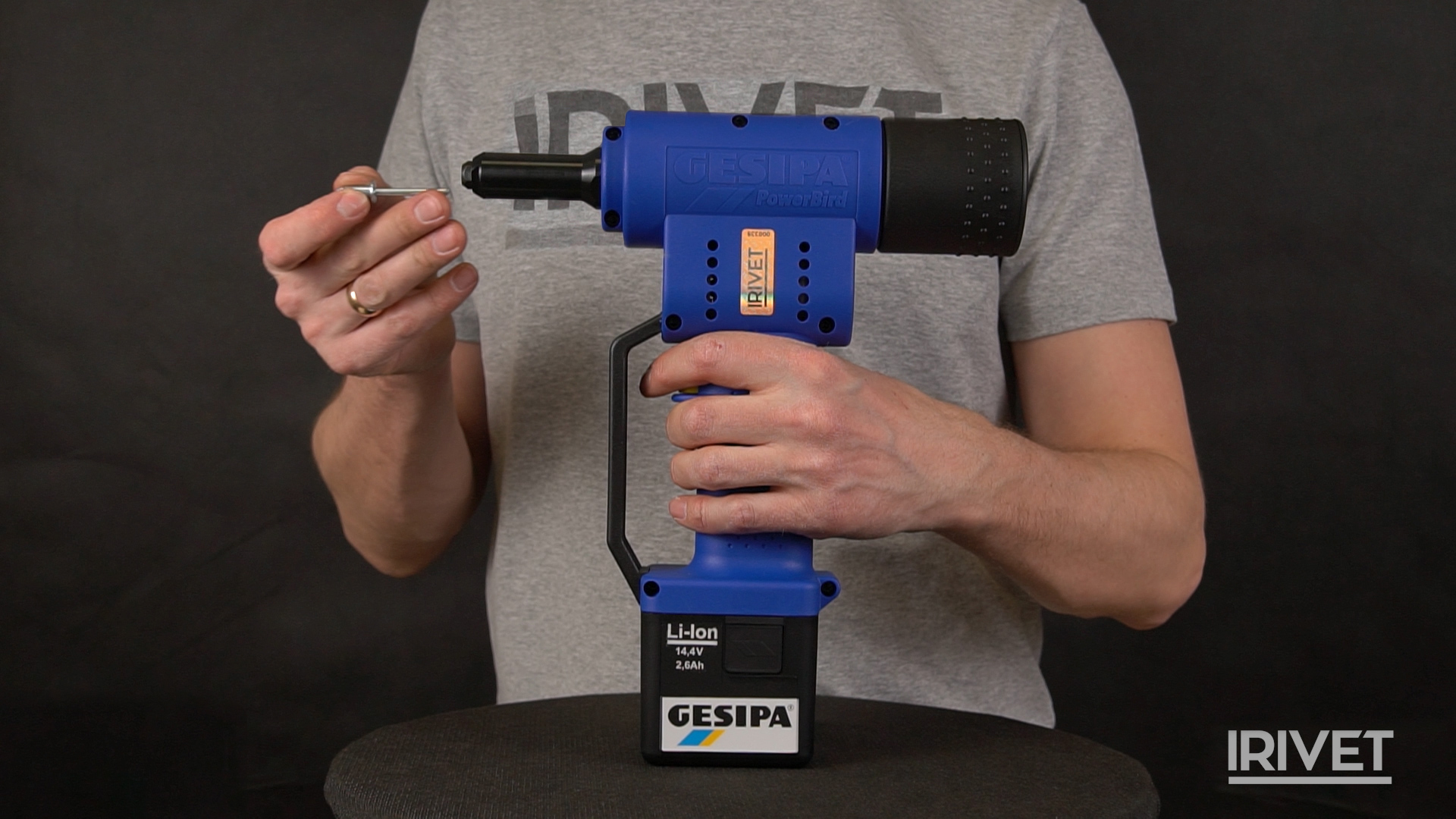 GESIPA POWERBIRD - аккумуляторный заклёпочник для установки вытяжных заклёпок Ø 4.8 - 8.0 mm