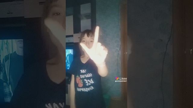 Like_7197453019021389641.mp4