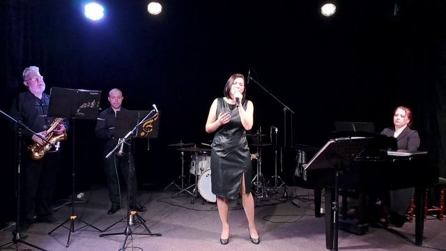 Ты не целуй