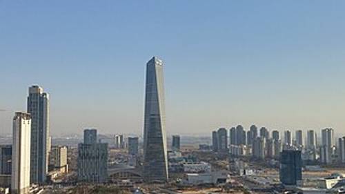 #22 Земля в 2057 году. Город будущего