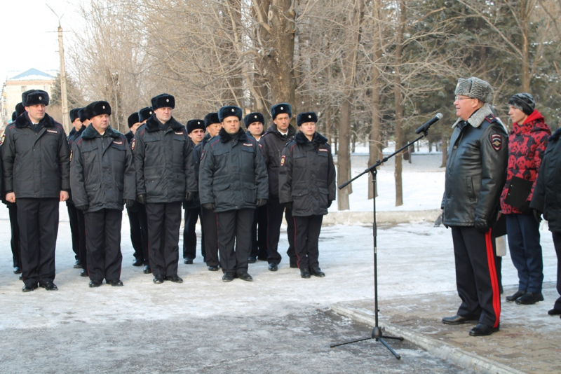 Мемориальную доску бывшему ветерану войны и сотруднику МВД Айзику Талисману откр.mp4