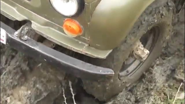 Джипинг Армавир Викинг 27.10.2012.mp4