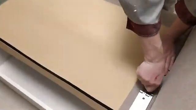 Сборка дивана БРИССУНД BRISSUND из ИКЕА IKEA 3 х местного дивана кровати  – снято видео