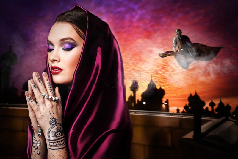 РАЗВЕНЧАЕМ МИФ О ВОСТОЧНОЙ МАГИИ. ВЕДЬМИНА ИЗБА. ИНГА ХОСРОЕВА.mp4