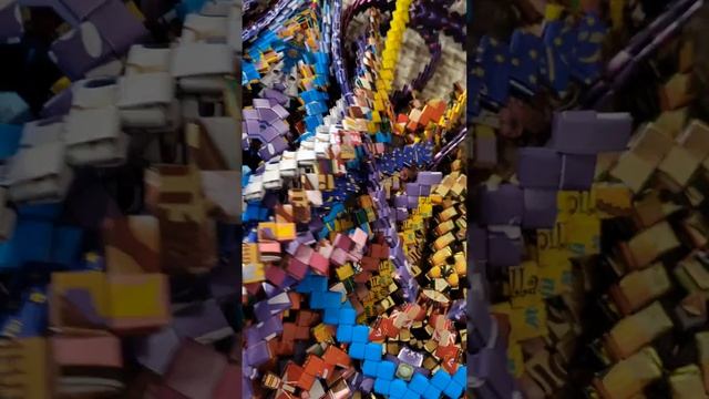 Из фантиков от конфет. Александра Миркушова