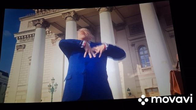 поход в кино на Манюню