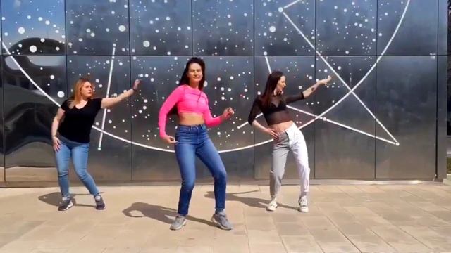 Бачата леди стайл / LOVE DANCE / школа танцев в Королёве