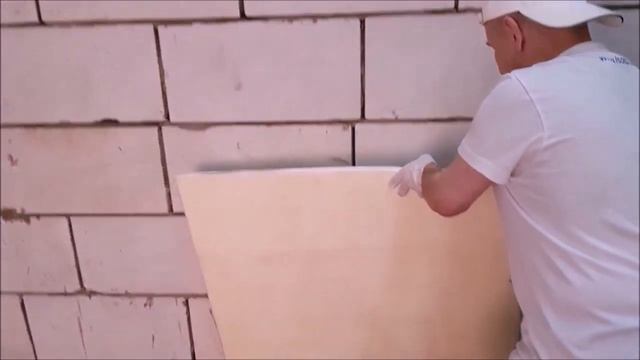 Фирменный контактный клей ISOLON для всех типов Изолона и других вспененных полиэтиленов.mp4