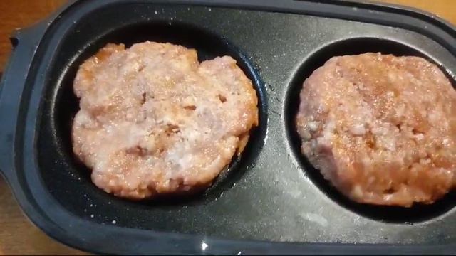 запеченный картофель с кабачком и капустой в контейнере Мику