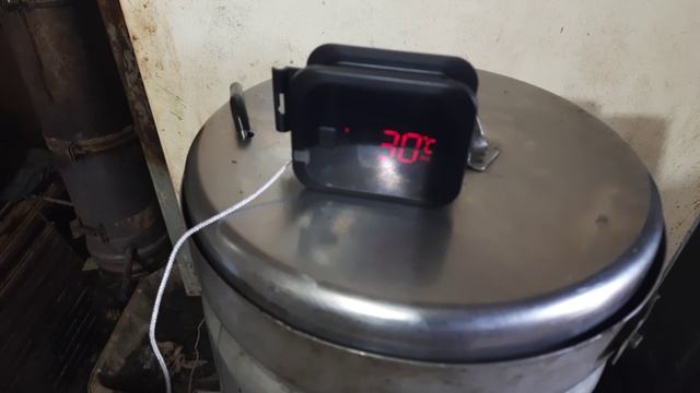 Грудинка сухого посола и холодного копчения