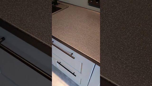 Сборка кухни Леруа Мерлен Томари