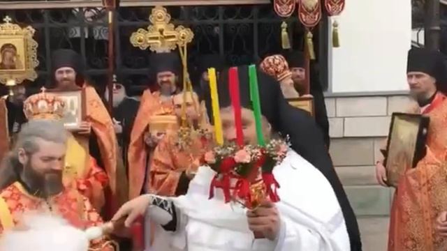 О.Давид от послушника до священника.mp4