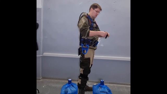 ЭКЗО РУЧКИ для переноса бутылей 1.